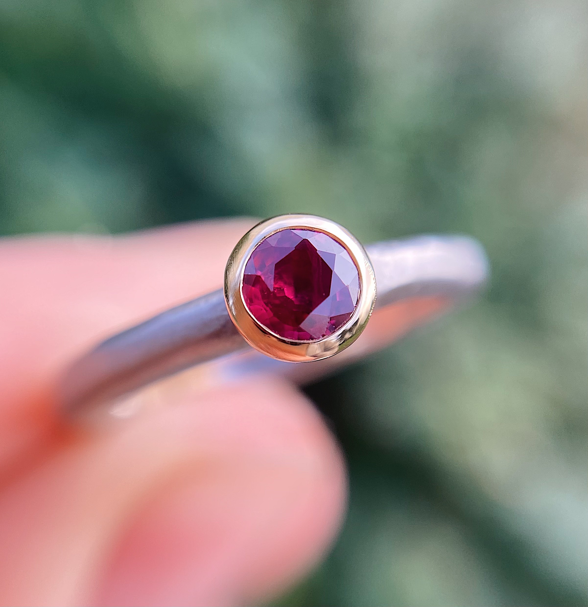 18ct white gold and Ruby fine Molten engagement ring - Baroque Jewellery