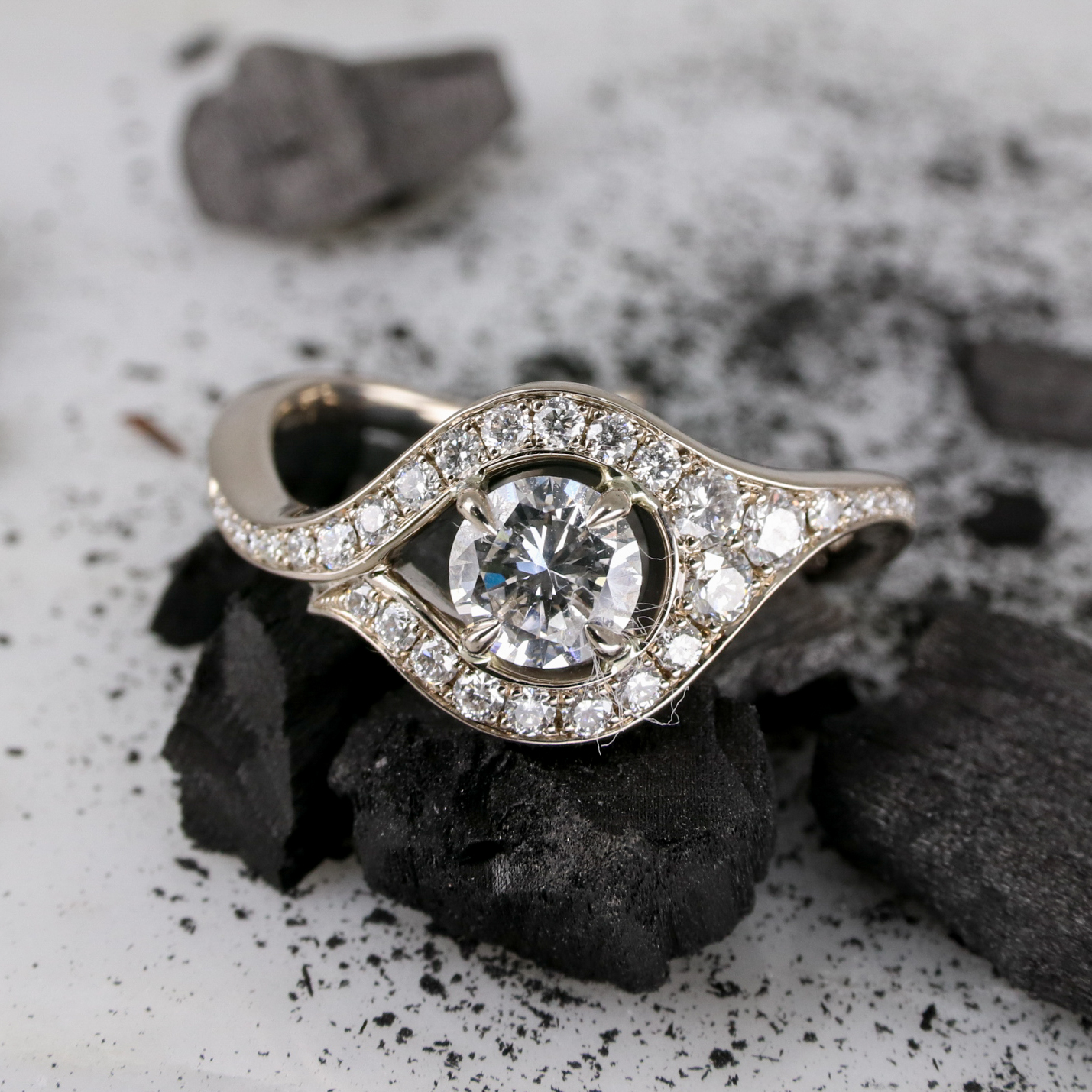 18ct white gold and white diamond Atlantis ring - Baroque Jewellery