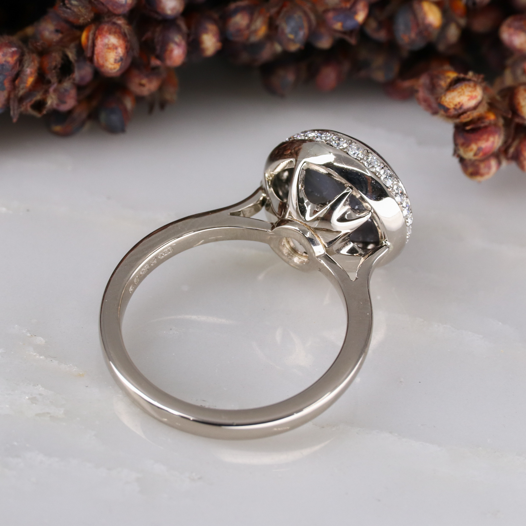 18ct white gold star sapphire ring with white diamond halo - Baroque ...