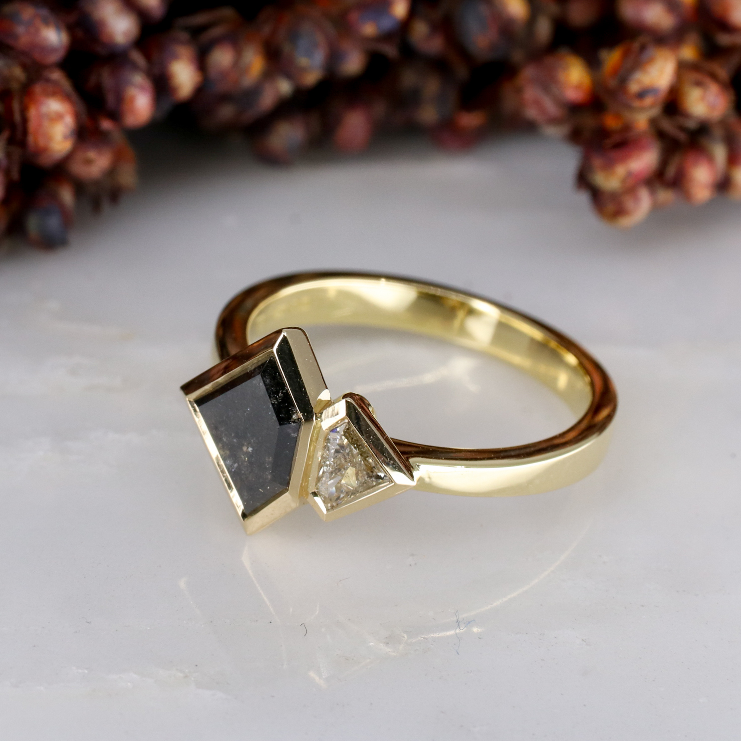 18ct yellow gold double shield diamond ring - Baroque Jewellery