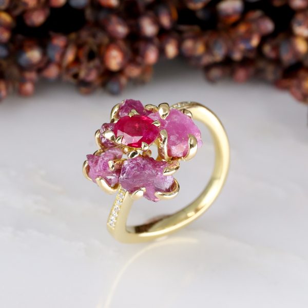 18ct yellow gold rough ruby cluster ring - Baroque Jewellery