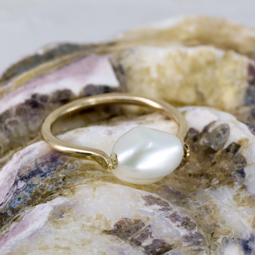 9ct yellow gold fine single baroque pearl ring - Baroque Jewellery