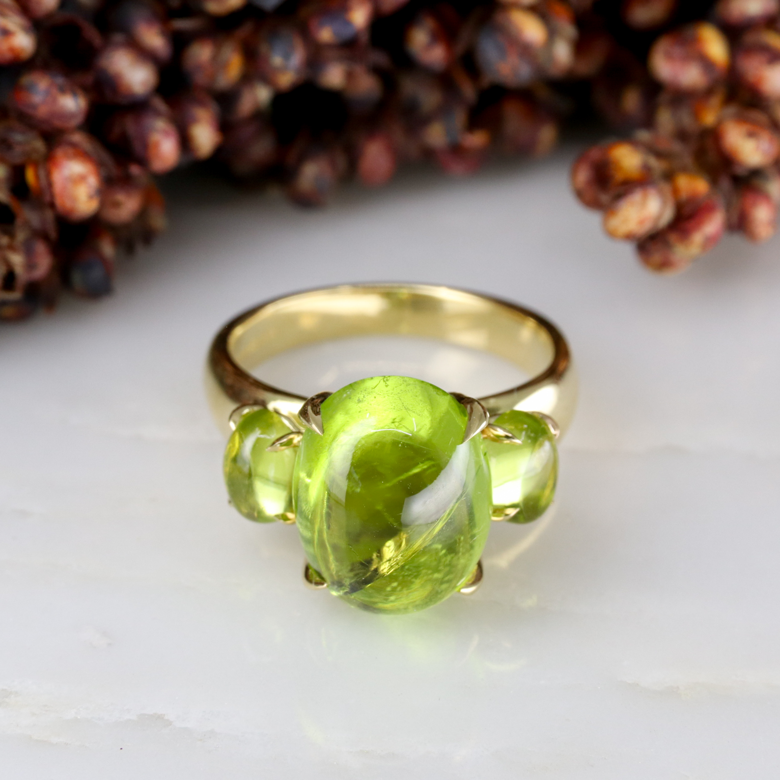 18ct yellow gold Peridot Bubble ring - Baroque Jewellery