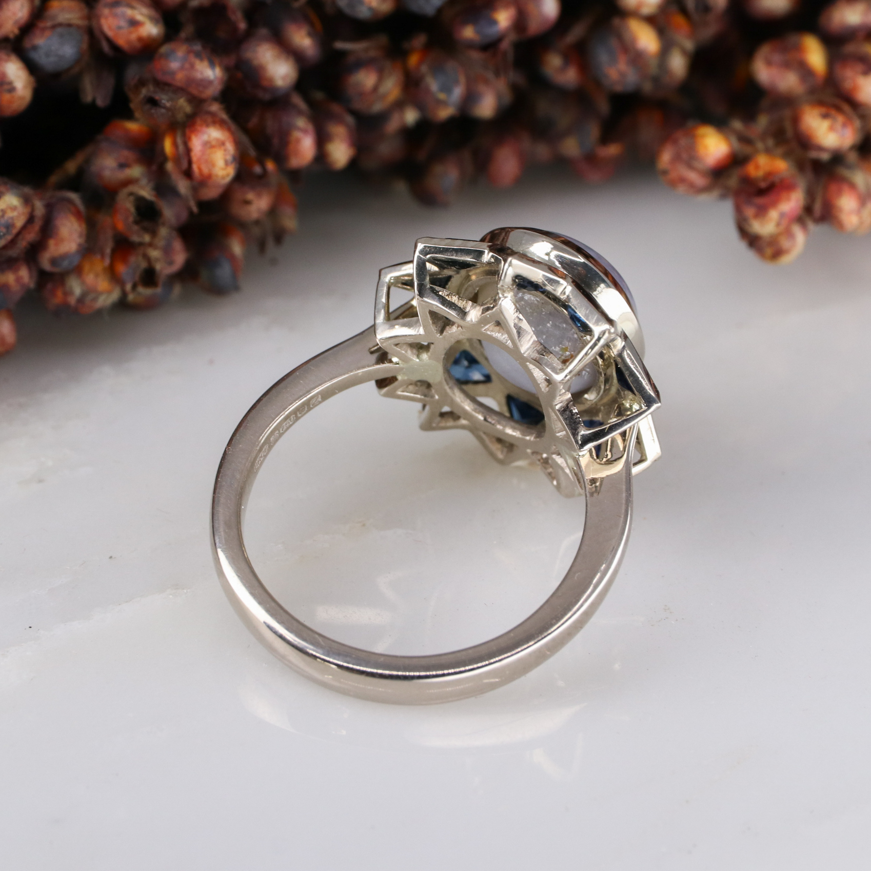 18ct white gold Star Sapphire Star-burst ring - Baroque Jewellery