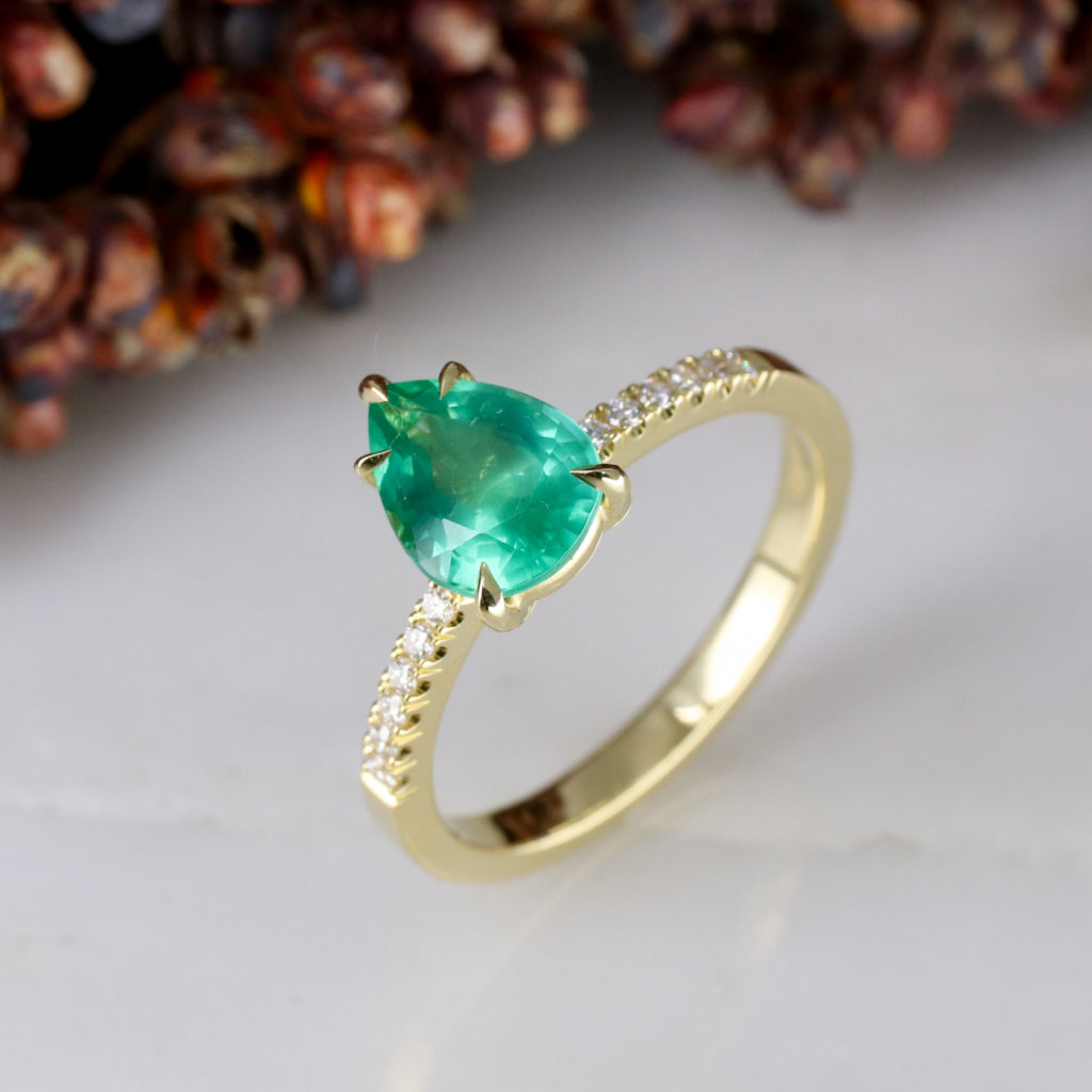 18ct yellow gold Emerald and diamond Rise engagement ring - Baroque ...